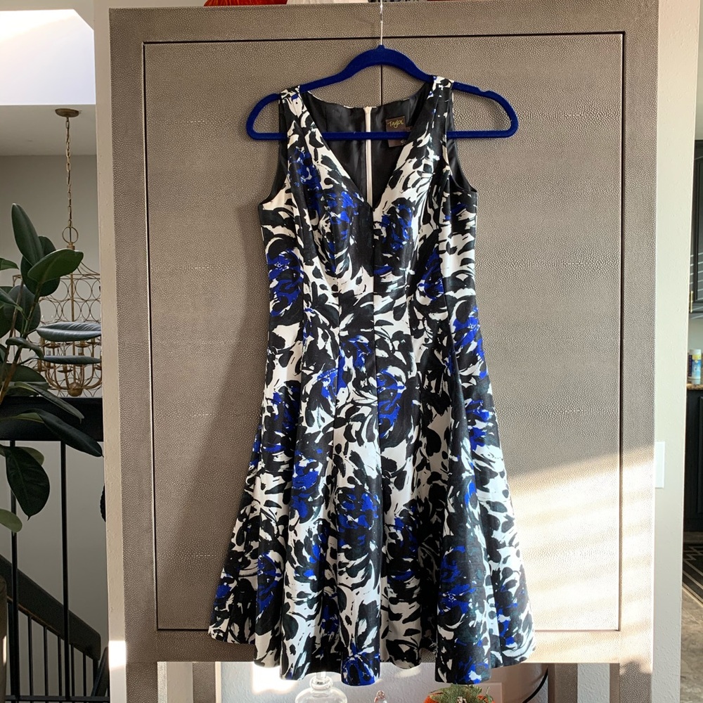 Taylor Fit & Flair Floral Print Dress, Size 2 - Gem